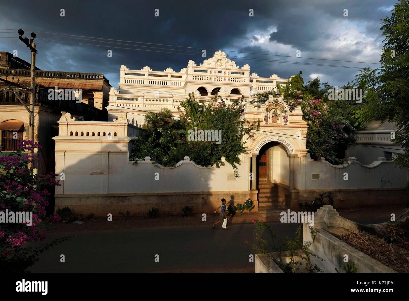 Chettinad south india mansion hi-res stock photography and images - Alamy