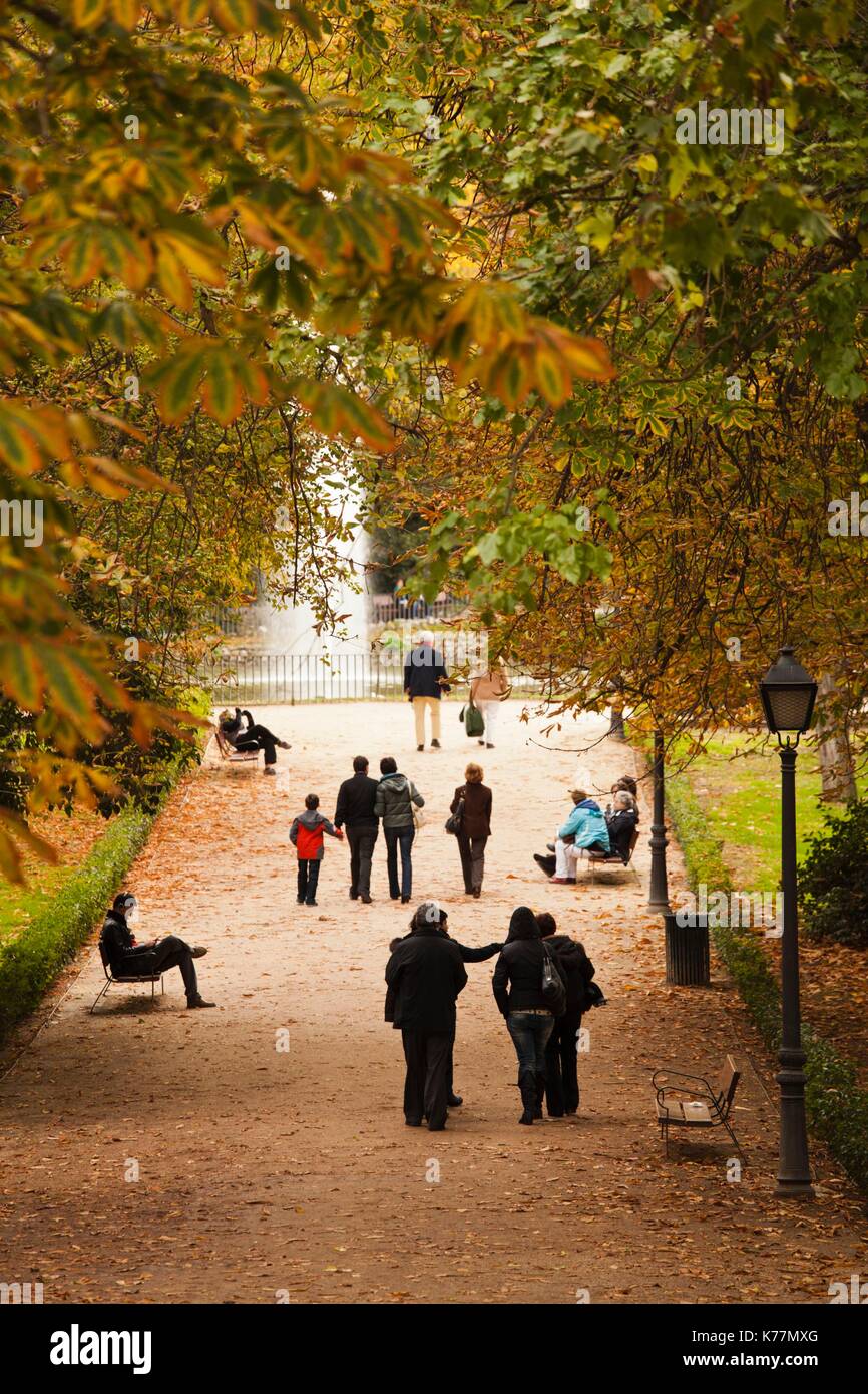 Spain, Madrid, Parque del Buen Retiro park, fall foliage Stock Photo ...