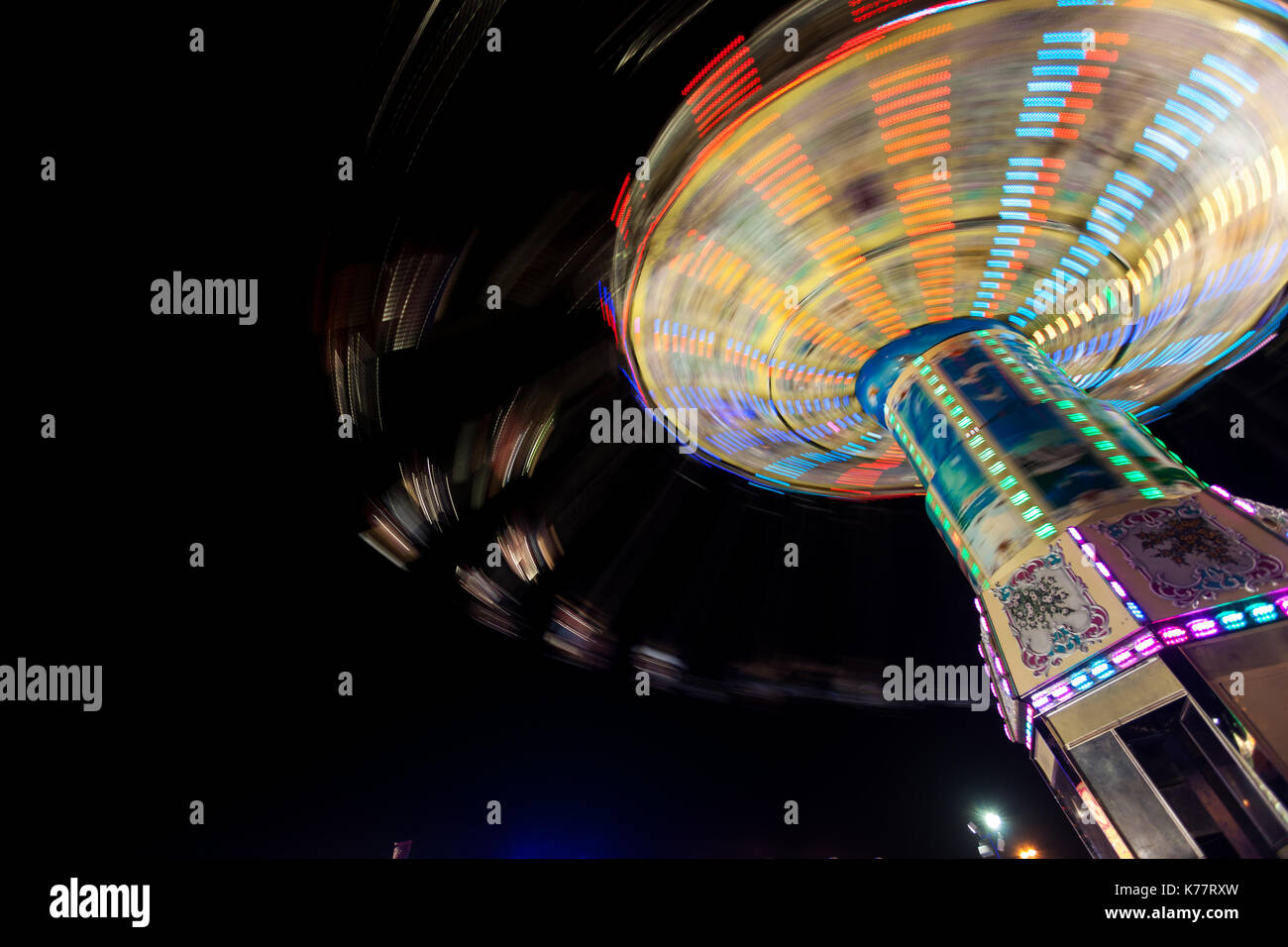 spectacular Landscape and portrait images of the midway, rides and ...