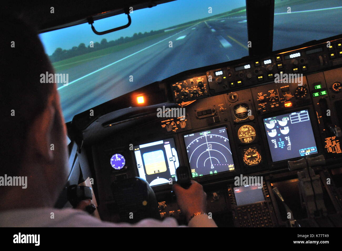 Boeing flight simulator hi-res stock photography and images - Alamy
