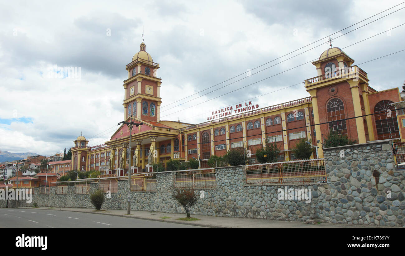 University ecuador hi-res stock photography and images - Alamy