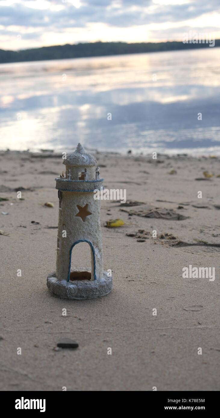 Summer lighthouse hi-res stock photography and images - Alamy