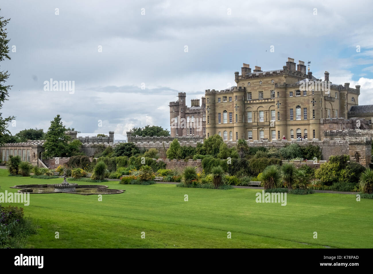 Culzean castle hi-res stock photography and images - Alamy