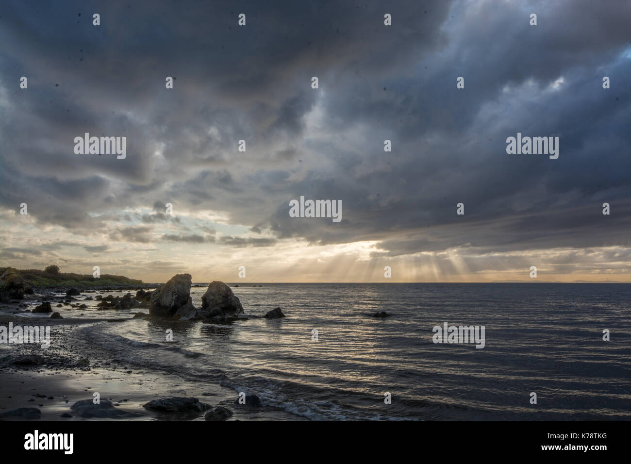 Sunset over the sea at Lendalfoot near Girvan, Scotland Stock Photo - Alamy