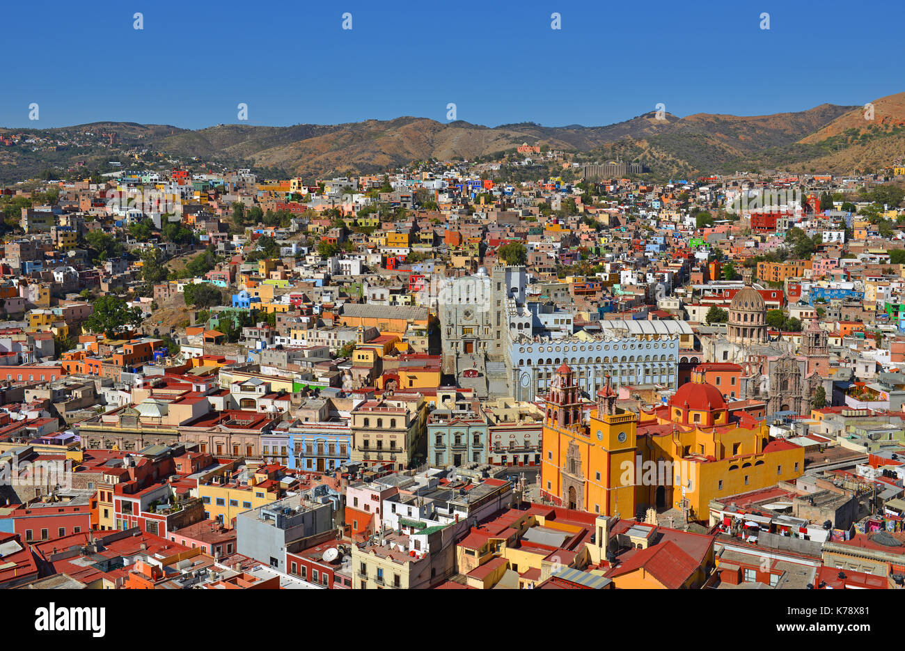 Colourful houses of guanajuato hi-res stock photography and images - Alamy