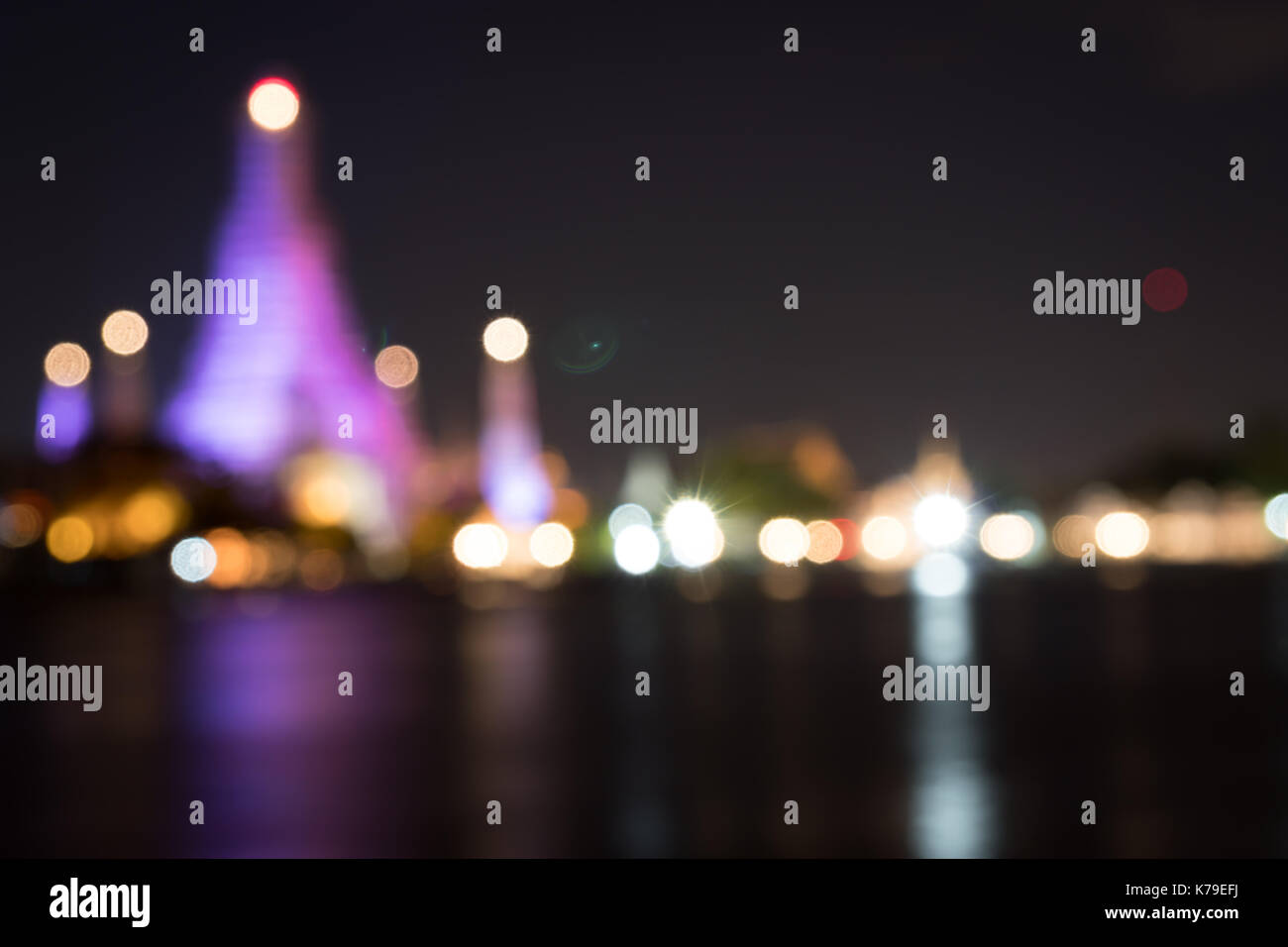 Defocused blur bokeh background. Wat Arun Temple in bangkok thailand ...
