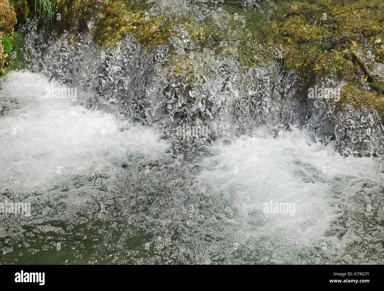 Foamy water waterfall hi-res stock photography and images - Alamy