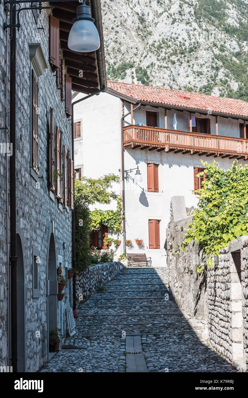 Venzone. After the earthquake. The most beautiful village in italy ...