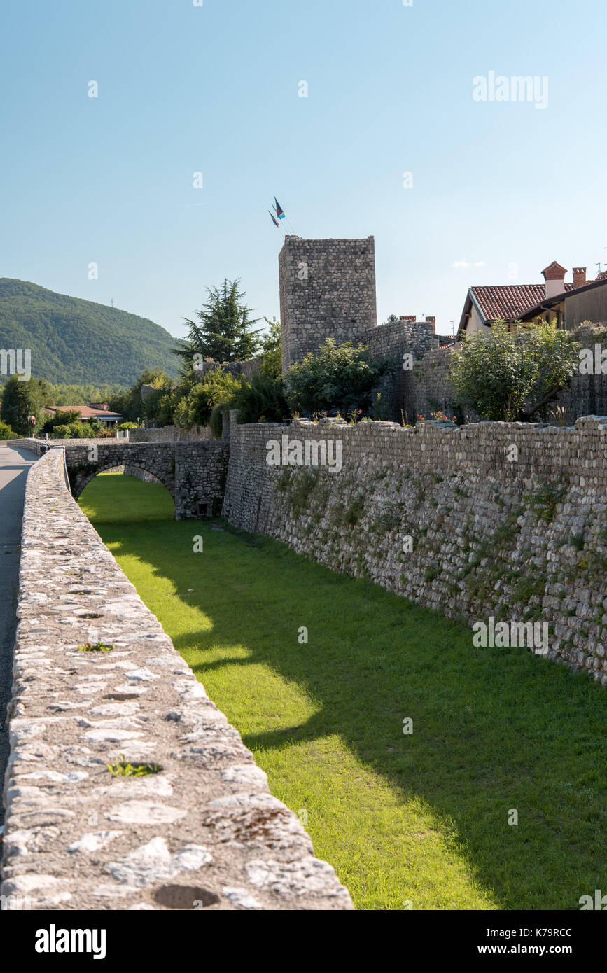 Venzone. After the earthquake. The most beautiful village in italy ...