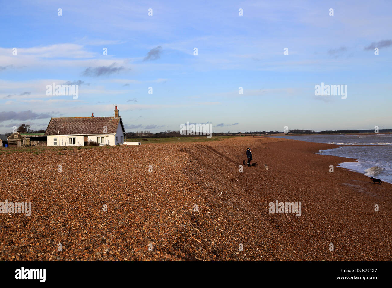 The Beacons bungalow on beach close to sea, Shingle Street, Suffolk ...