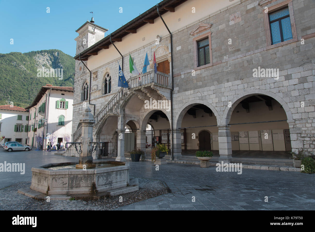 Venzone. After the earthquake. The most beautiful village in italy ...