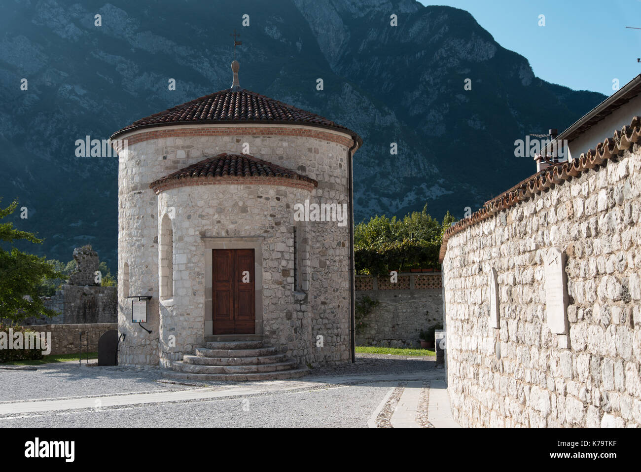 Venzone. After the earthquake. The most beautiful village in italy ...