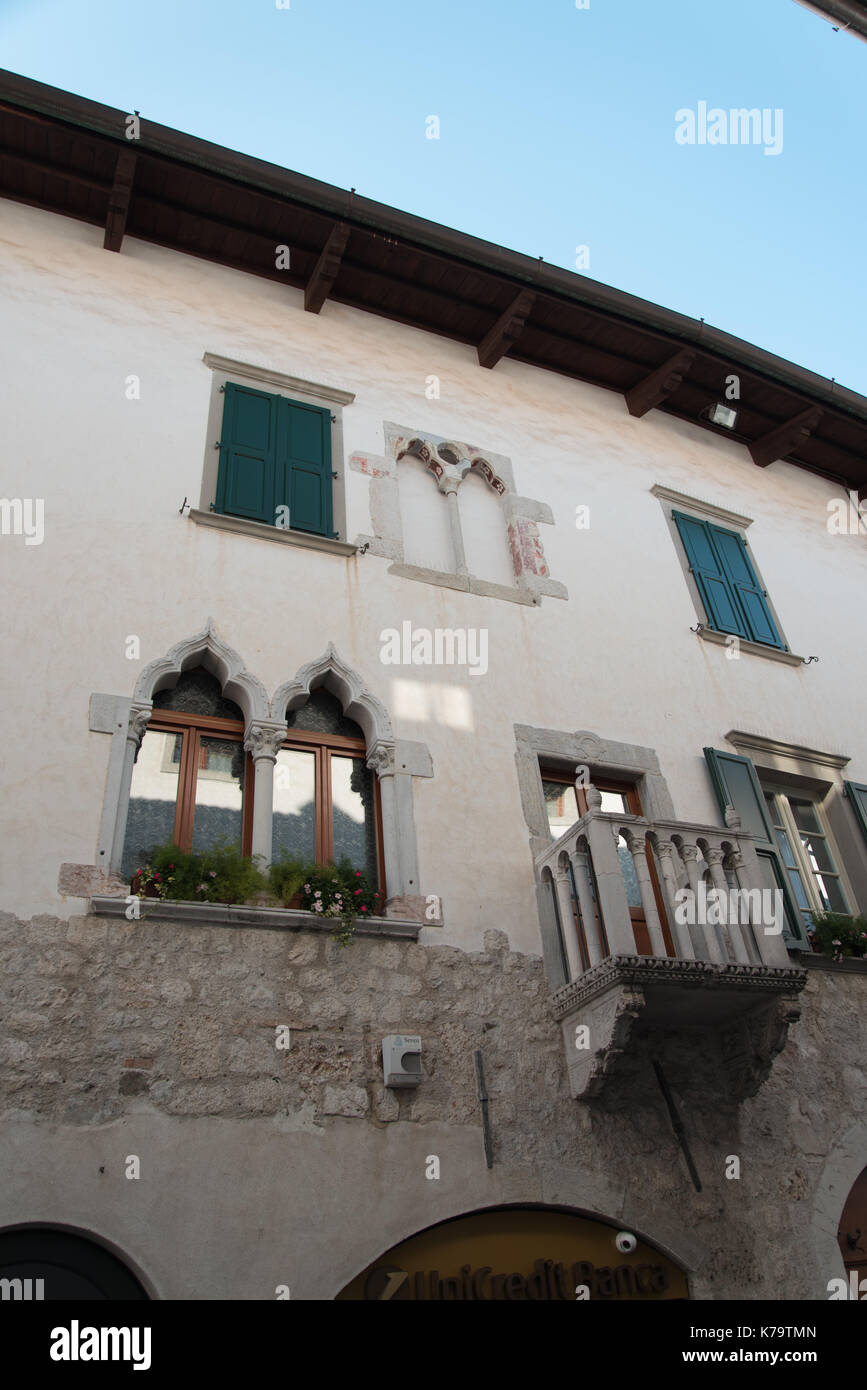 Venzone. After the earthquake. The most beautiful village in italy ...