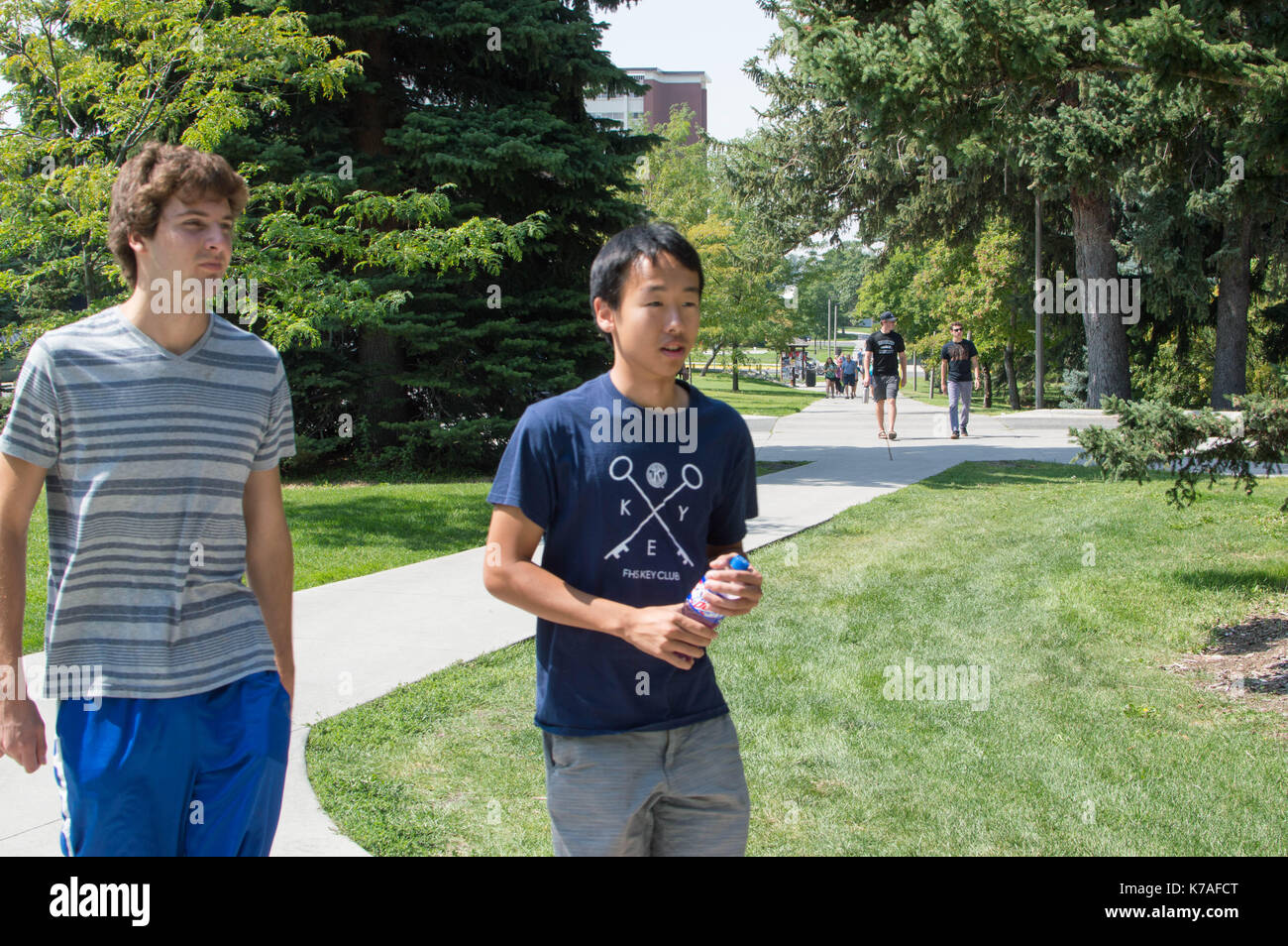 Students usa university campus montana hi-res stock photography and ...