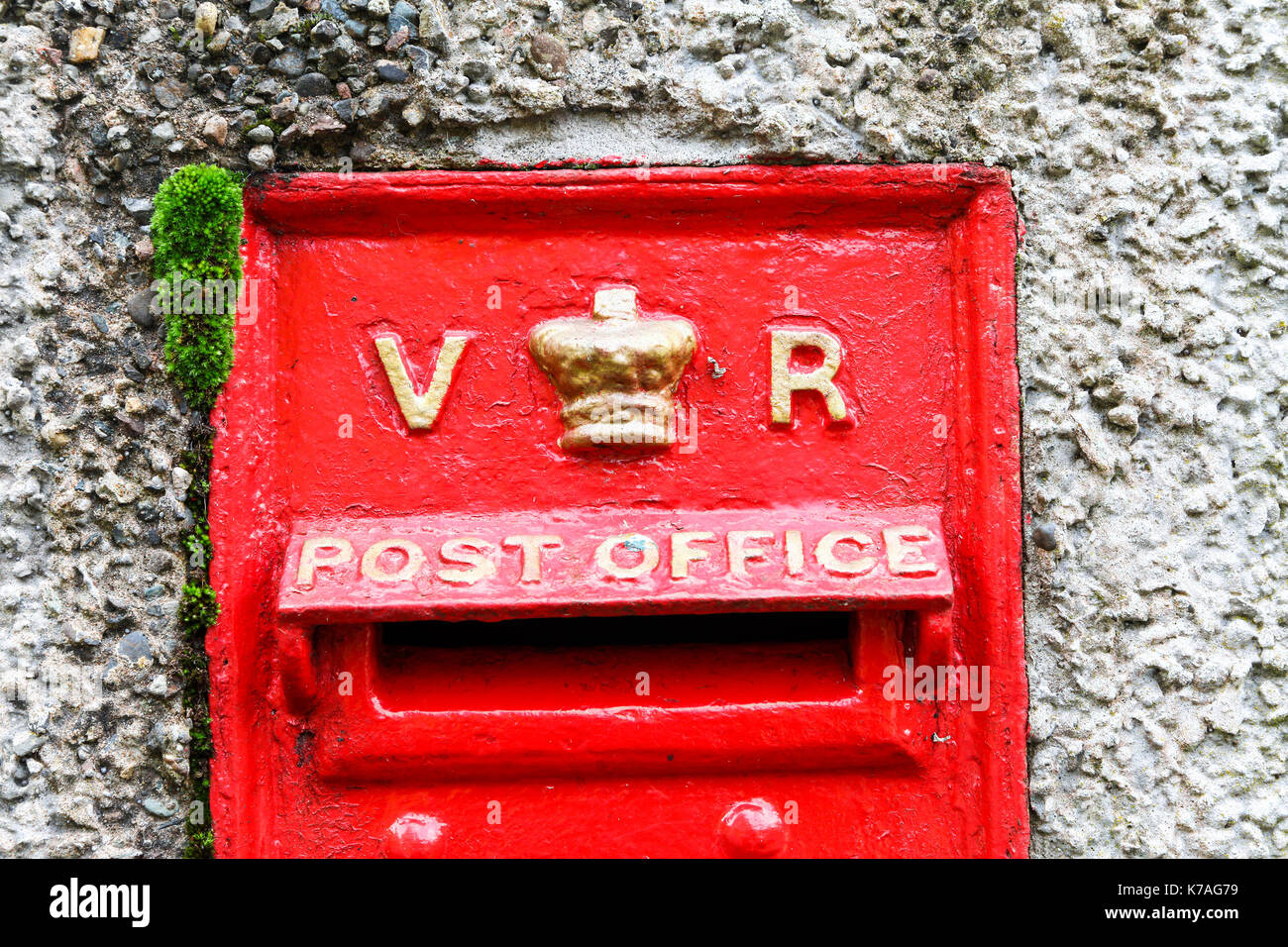 A red Victorian post box or letter box, England, UK Stock Photo - Alamy