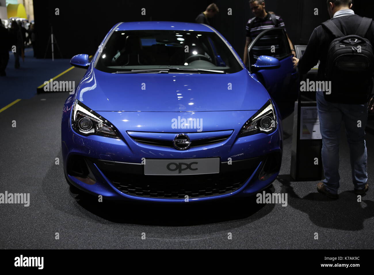Opel automobile gmbh hi-res stock photography and images - Alamy