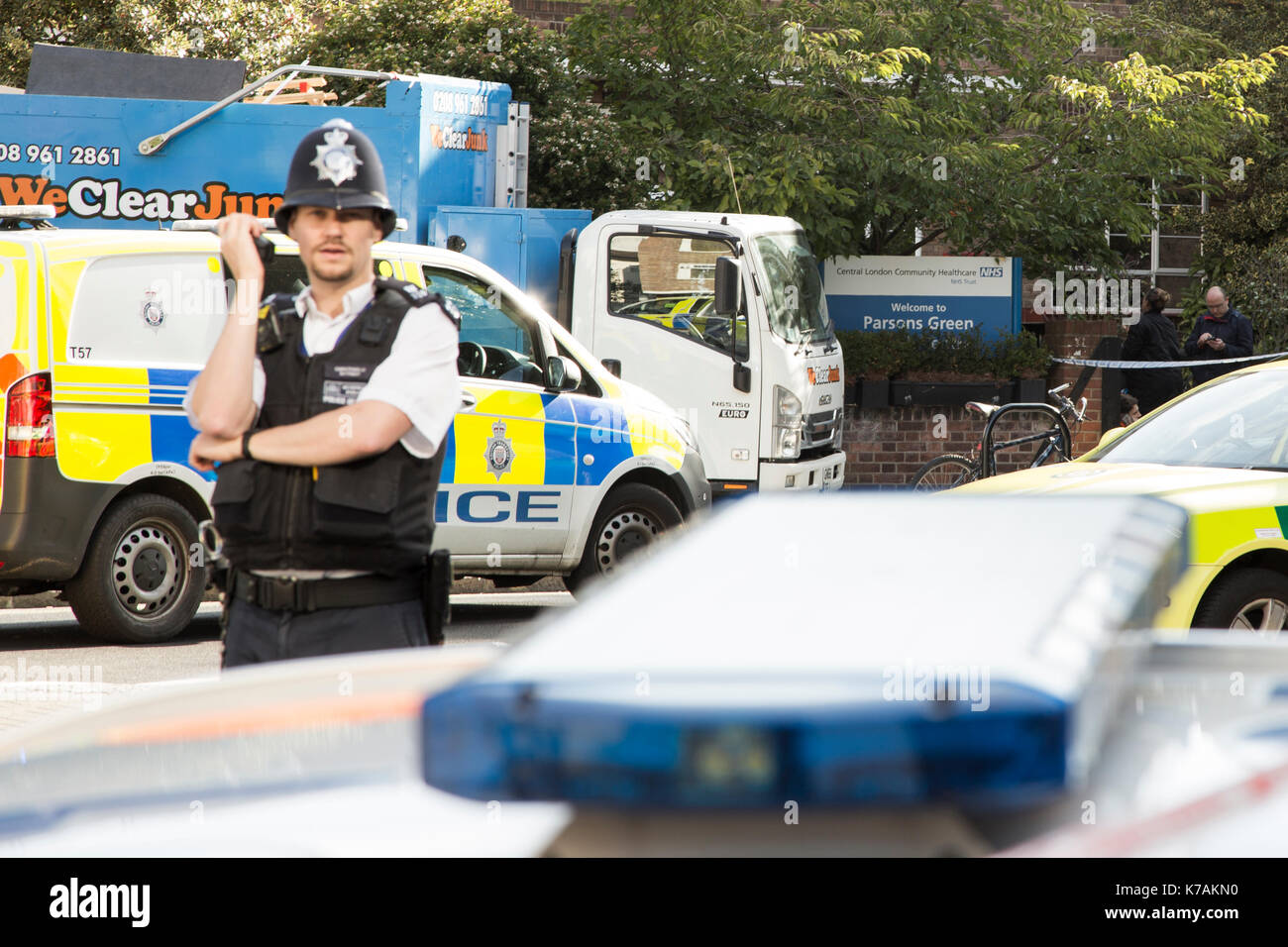 London, UK. 15th Sep, 2017. Security response around Parsons Green ...