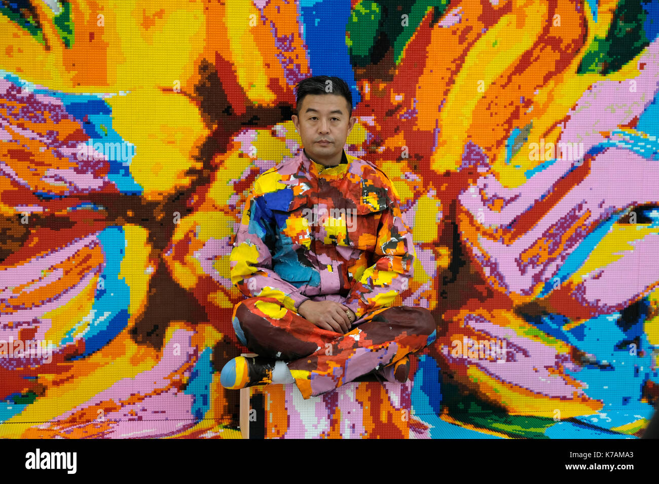Liu bolin hi-res stock photography and images - Alamy