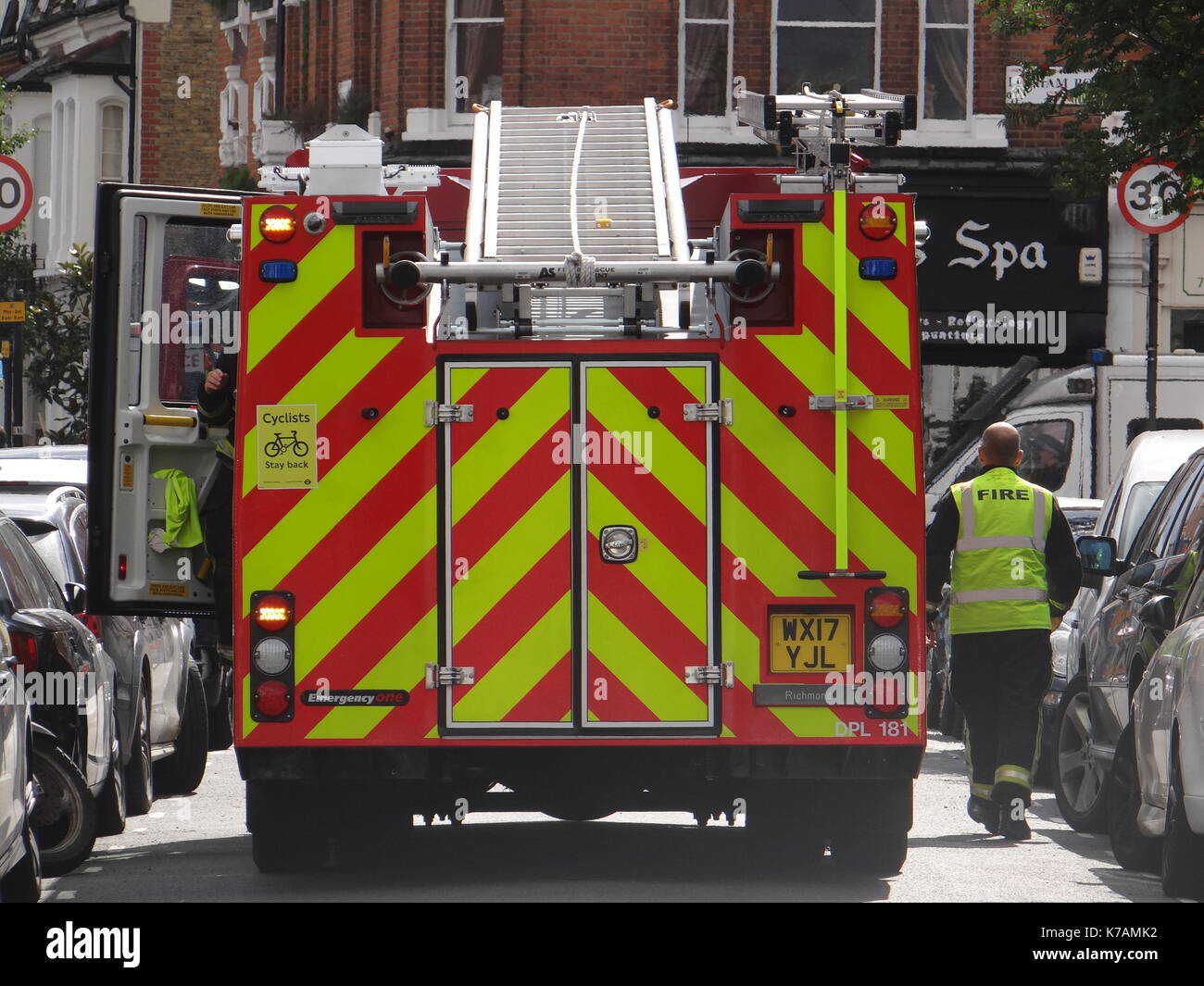 Fulham police station hi-res stock photography and images - Alamy