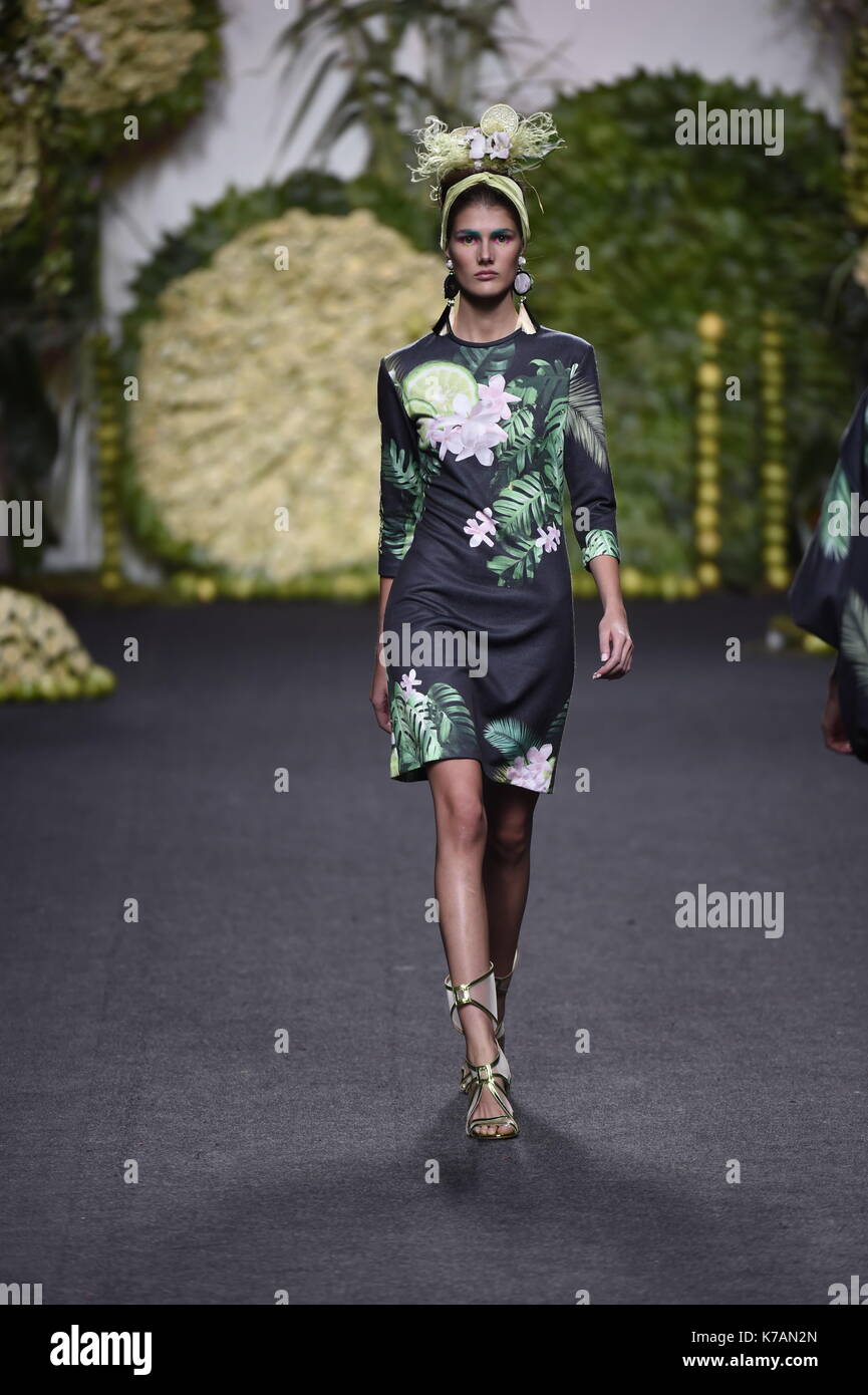 Madrid, Spain. 15th Sep, 2017. Model wears at collection runway a ...