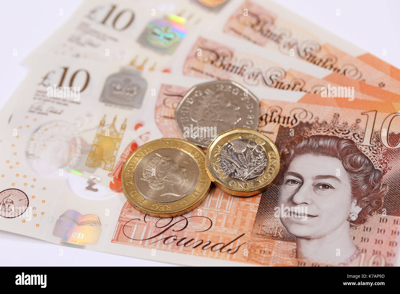 UK. 15th Sep, 2017. The new polymer ten, £10 pound note released into ...