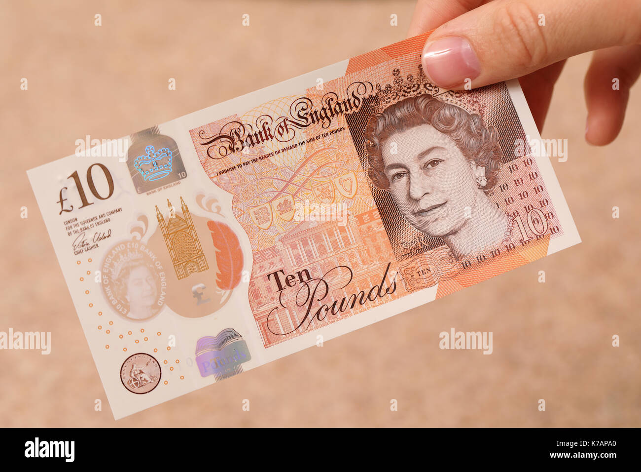 UK. 15th Sep, 2017. The new polymer ten, £10 pound note released into ...