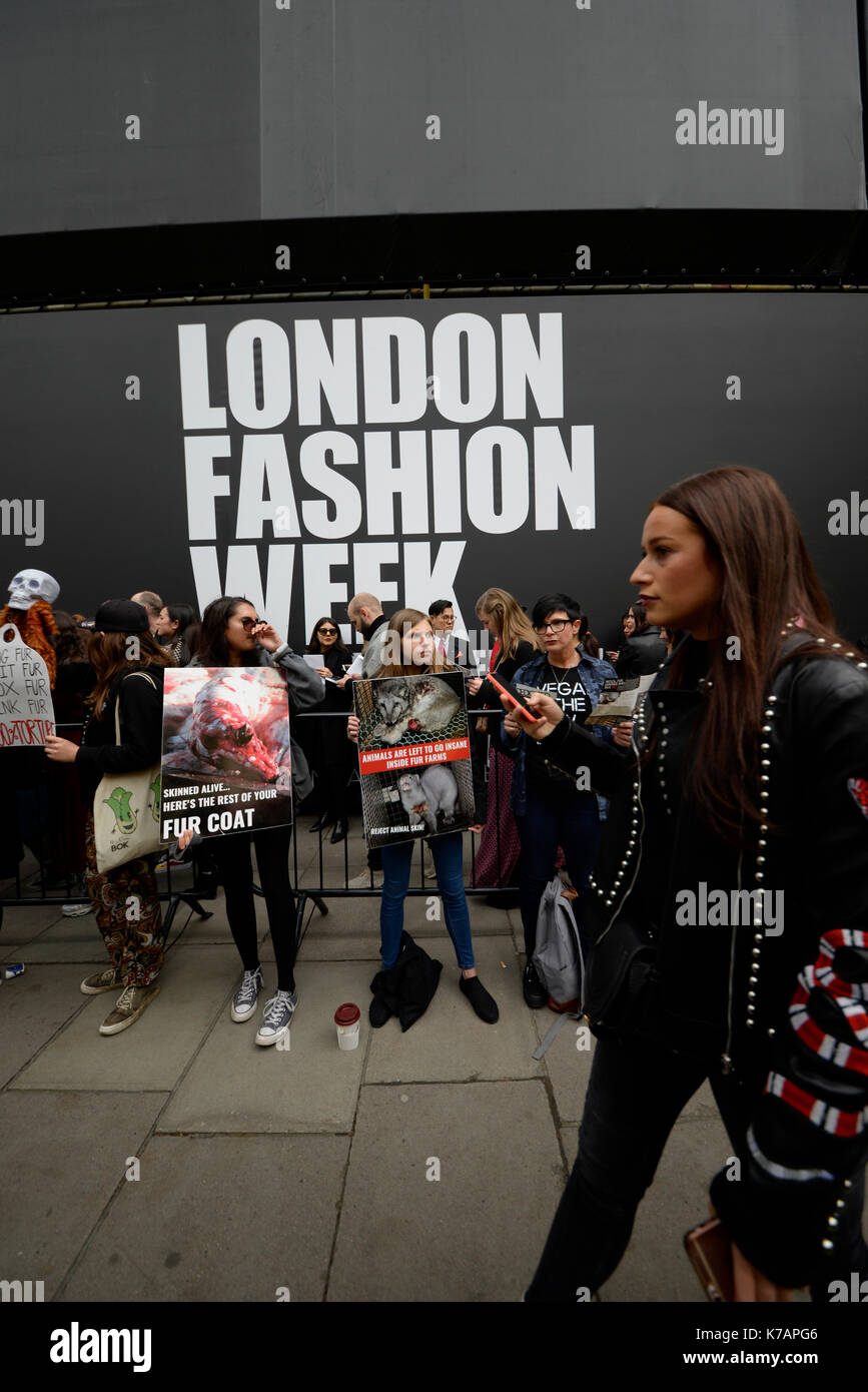 Protest fashion hi-res stock photography and images - Alamy