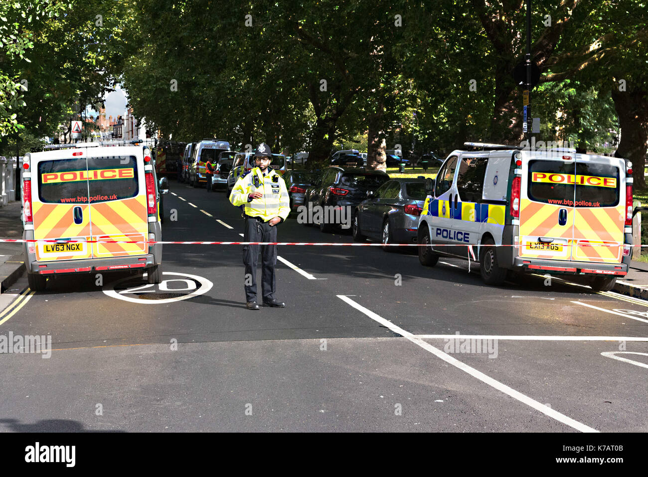 Cordon off area hi-res stock photography and images - Alamy