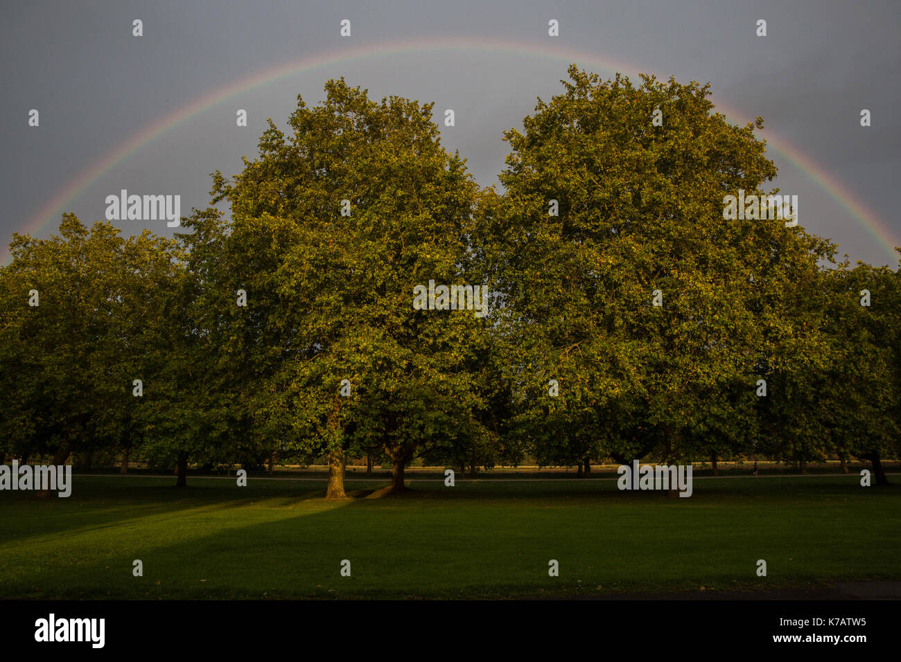Windsor, UK. 15th Sep, 2017. UK Weather. A rainbow over the Long Walk ...
