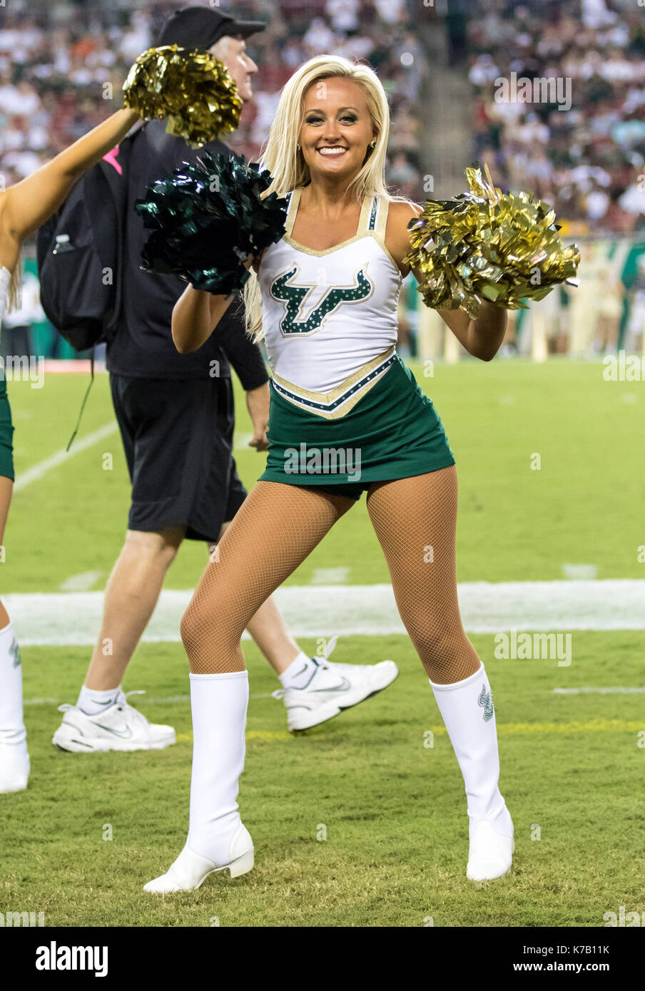 University Of Florida Cheerleader High Resolution Stock Photography and ...