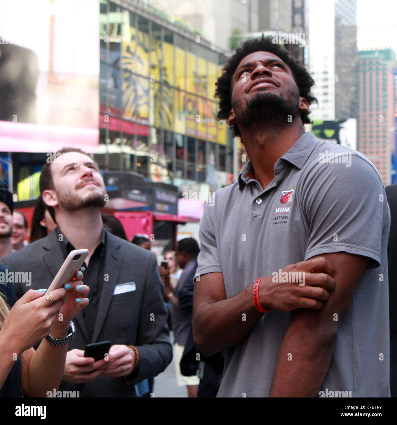 Closing time bell hi-res stock photography and images - Alamy