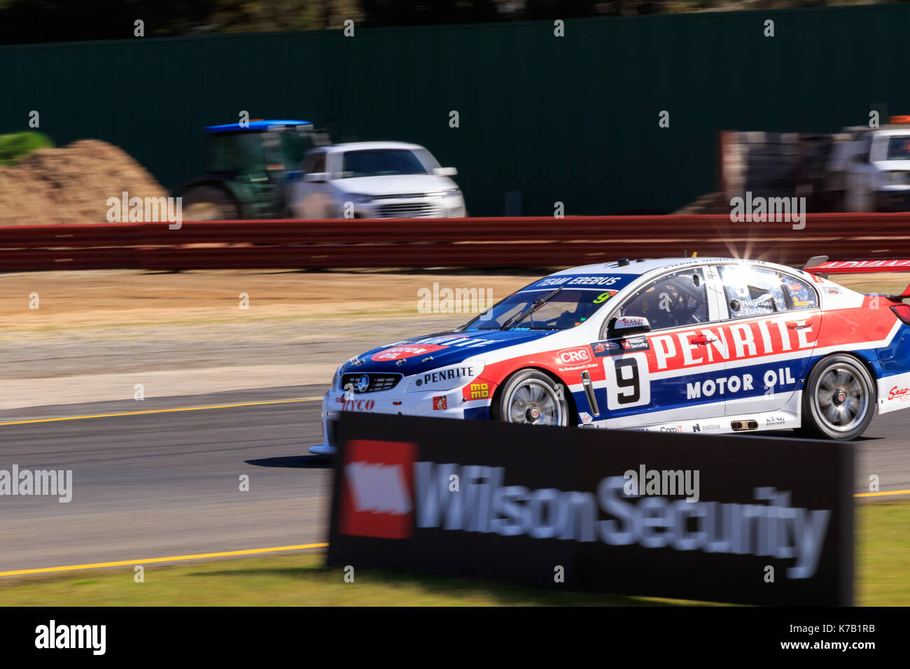 David reynolds and car hi-res stock photography and images - Alamy