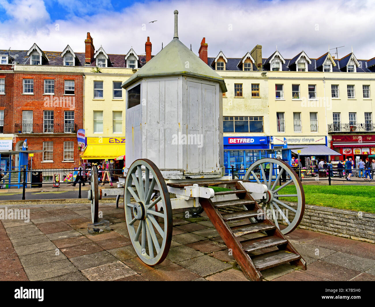 Victorian swimming hut hi-res stock photography and images - Alamy