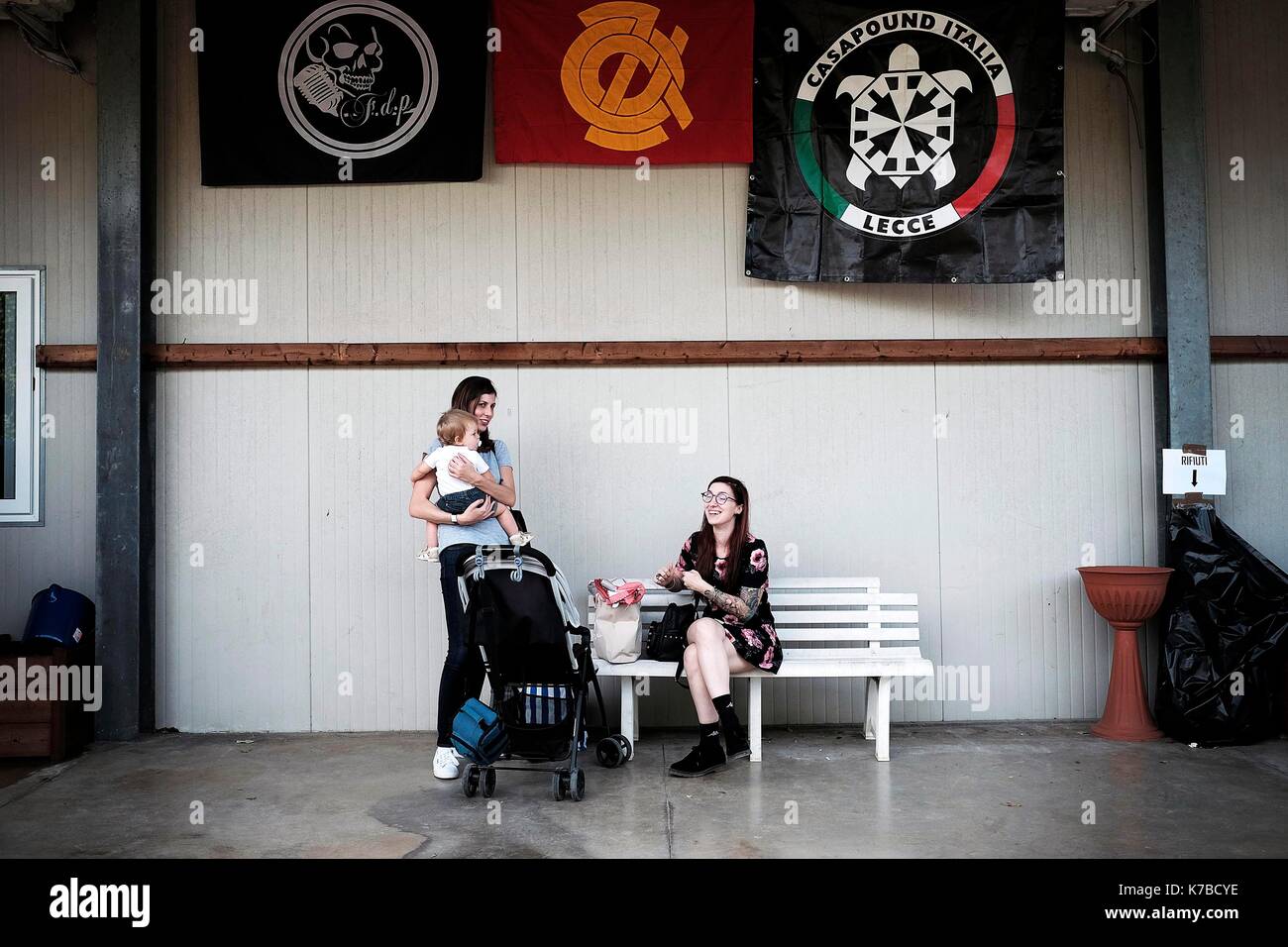 Casapound fascismo hi-res stock photography and images - Alamy