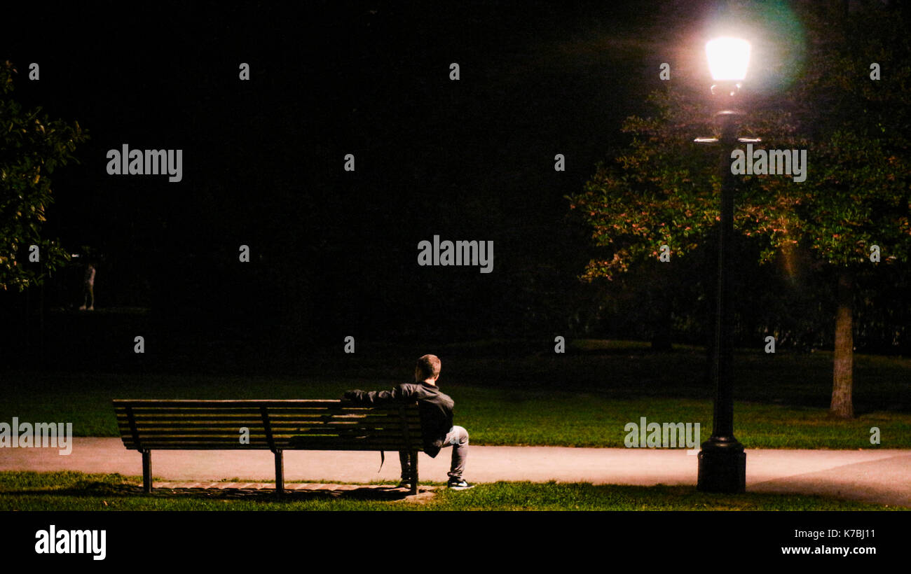 Lonely cold hi-res stock photography and images - Alamy