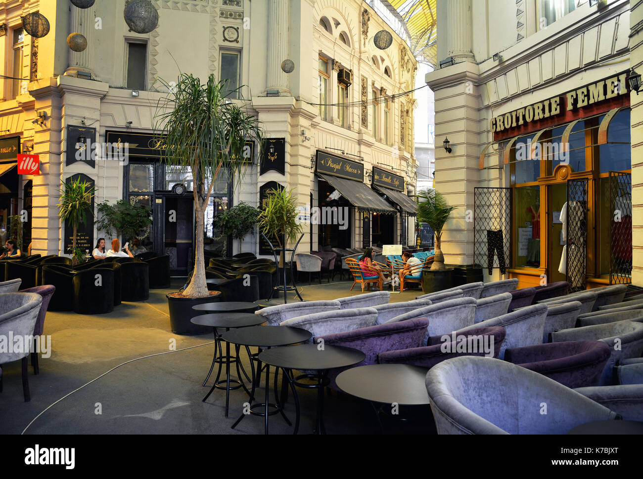 Bucharest macca villacrosse hi-res stock photography and images - Alamy