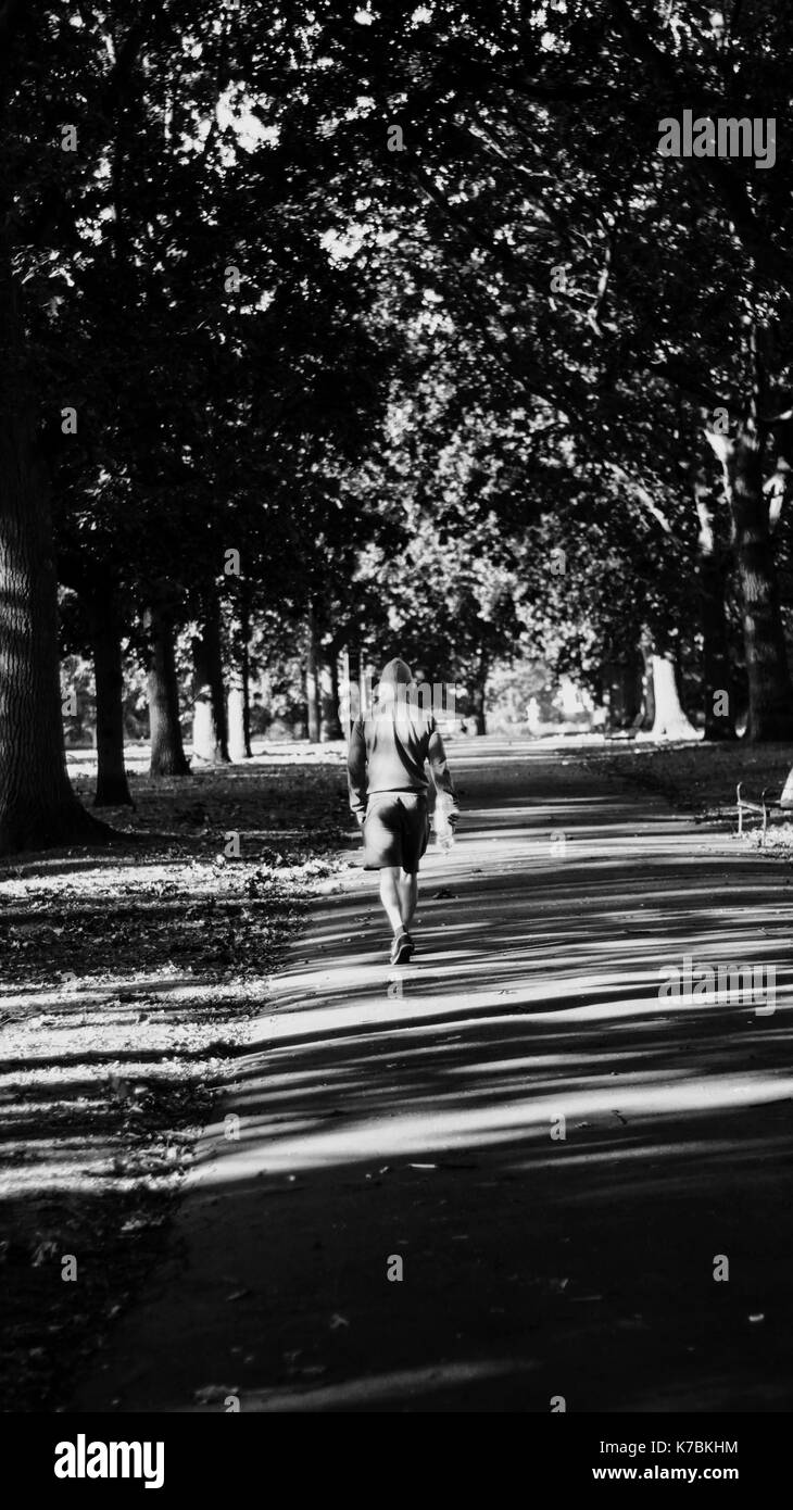 Lonely walk hi-res stock photography and images - Alamy