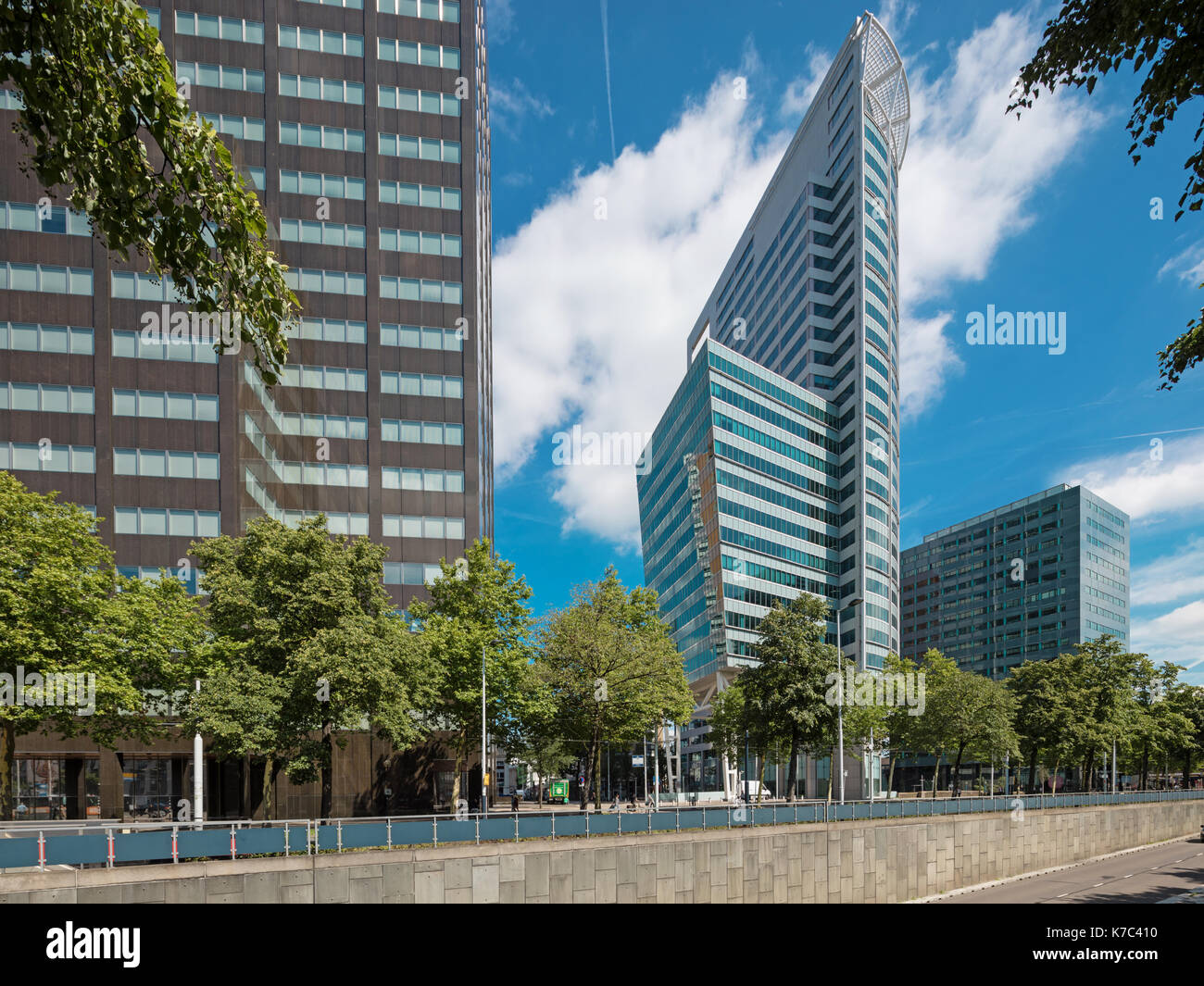 Rotterdam modern architecture hi-res stock photography and images - Alamy