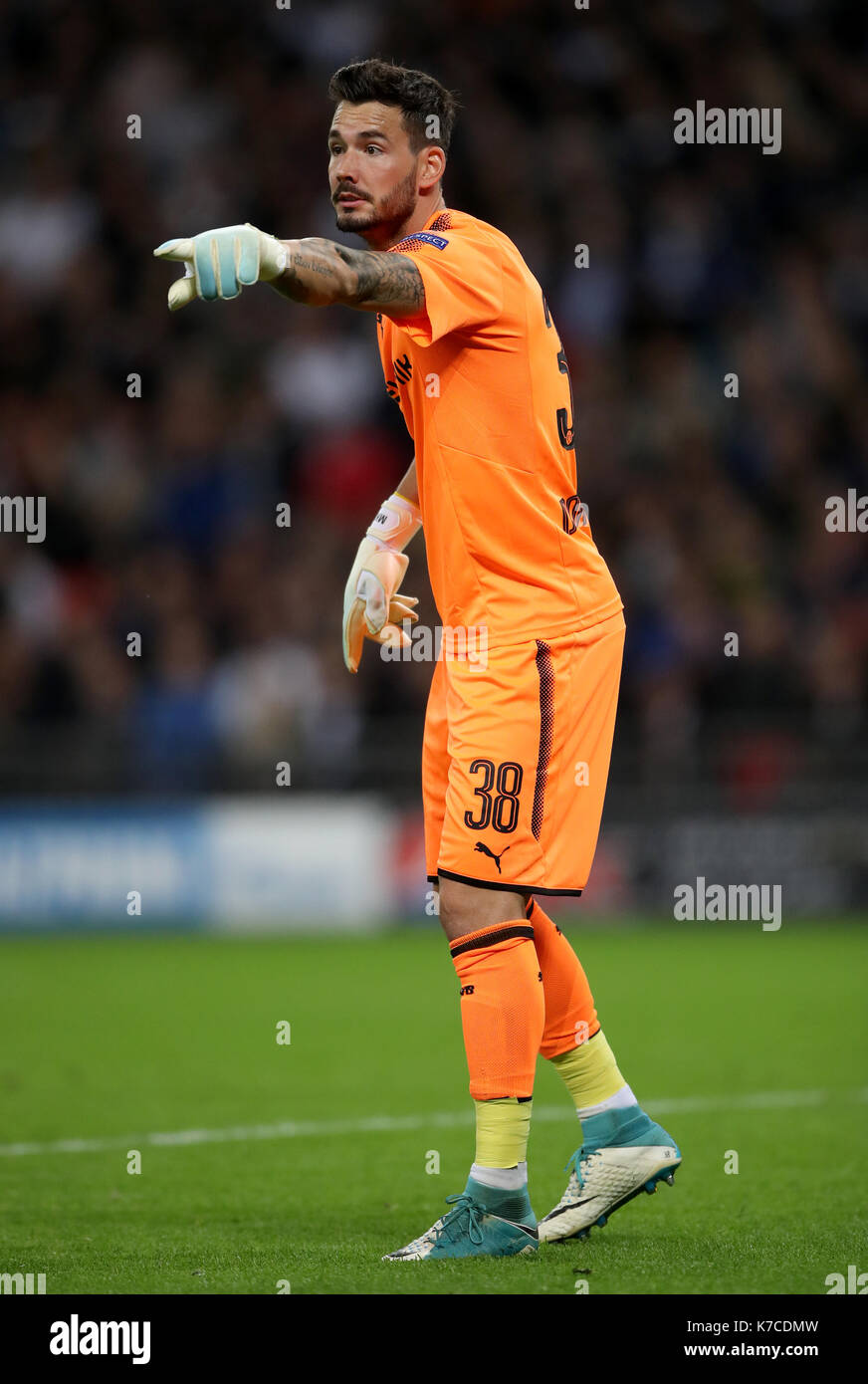 Borussia Dortmund's goalkeeper Roman Burki Stock Photo - Alamy