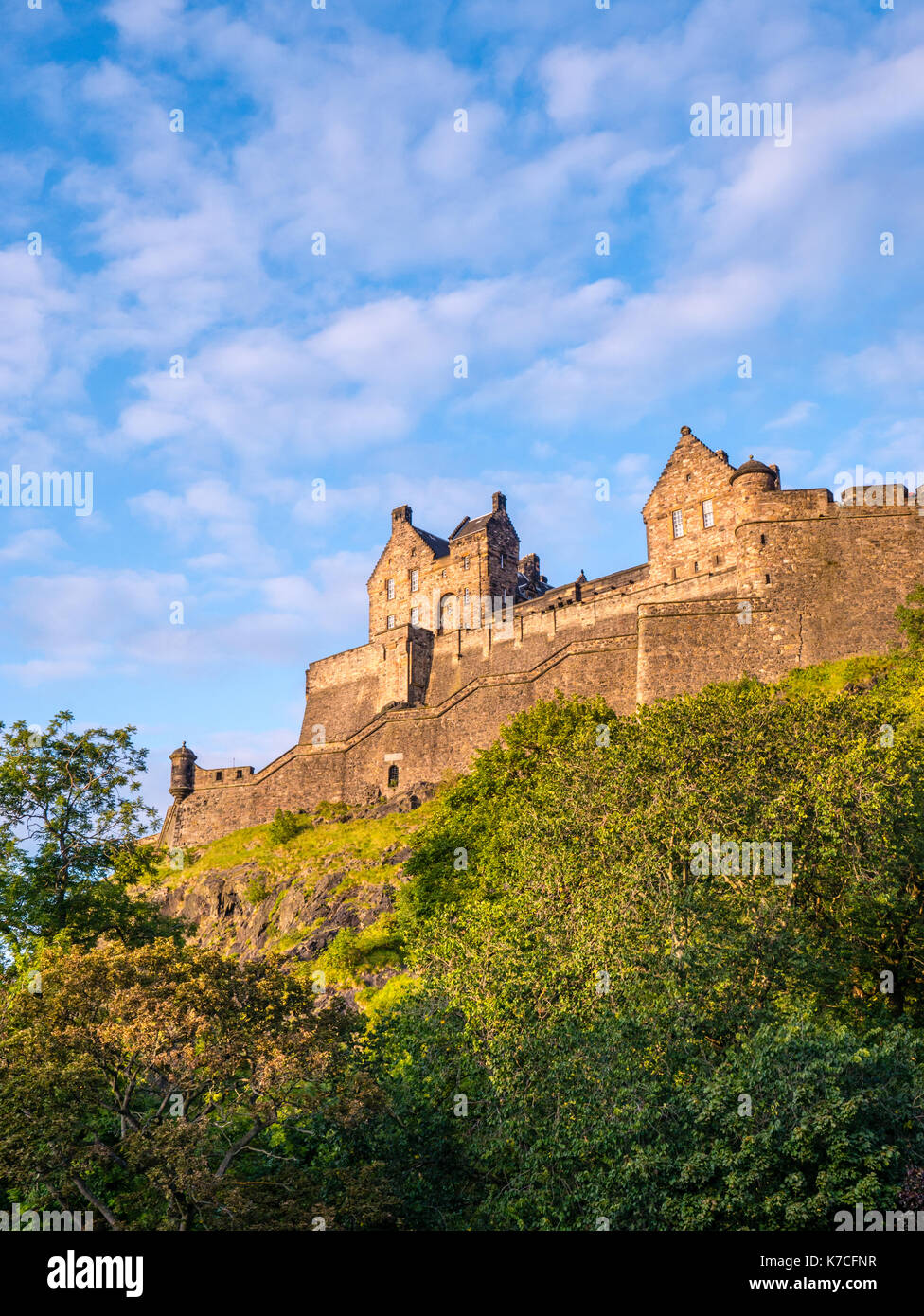 Edinburgh Castle, Castle Rock, Old Town, Edinburgh, Scotland, UK, GB ...