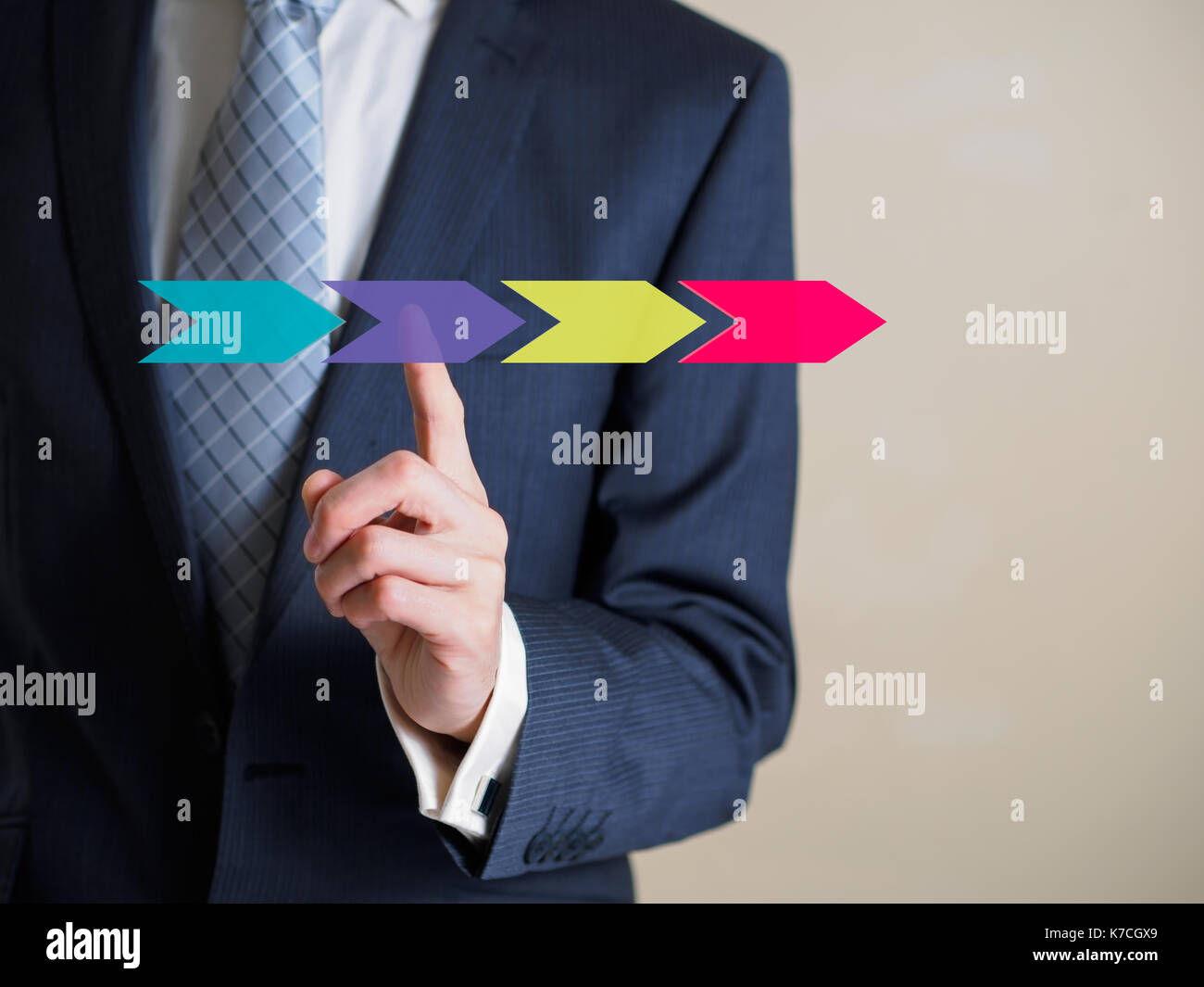 Business man point an infographic sign Stock Photo - Alamy