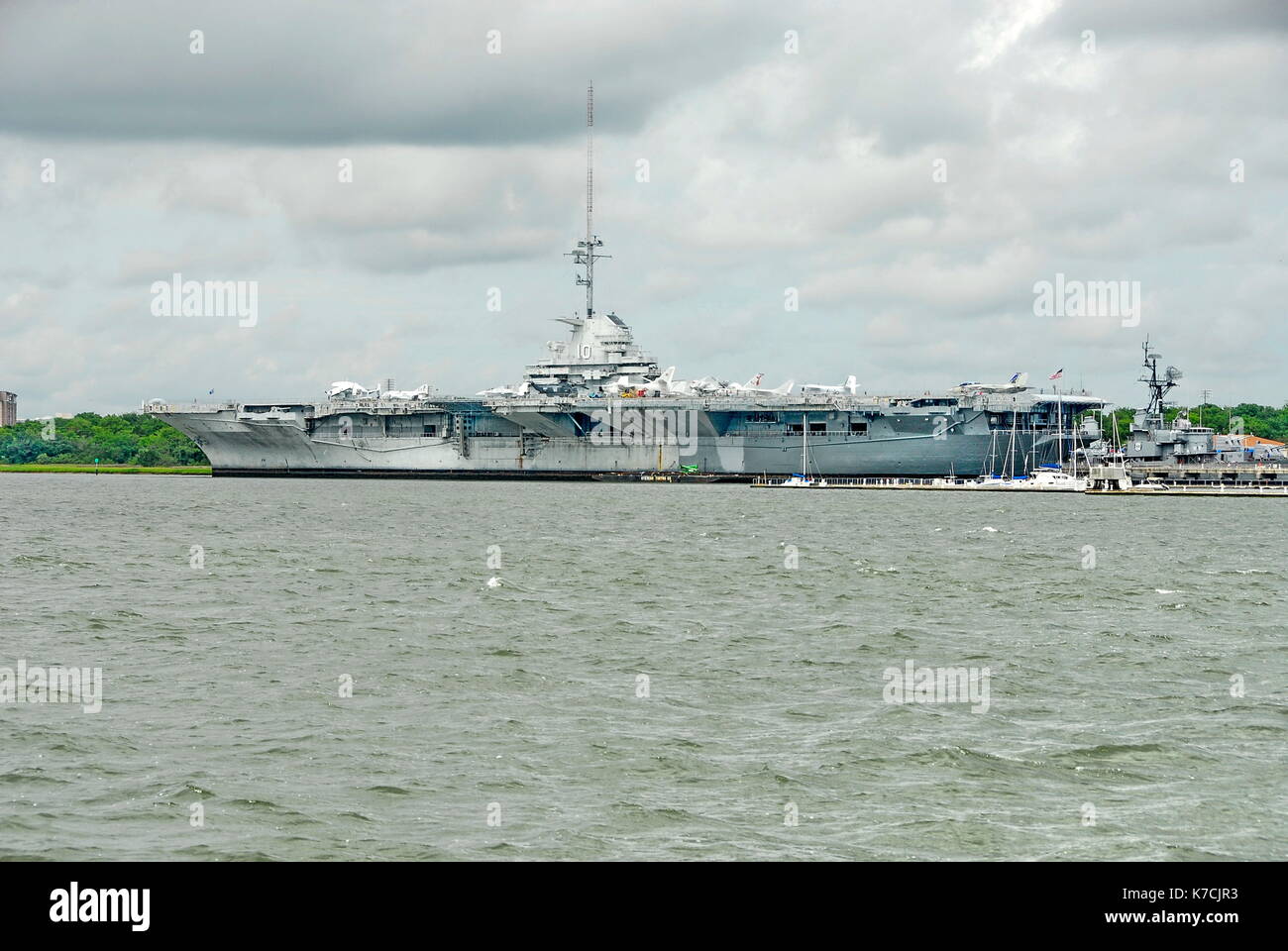 Battle of yorktown hi-res stock photography and images - Alamy