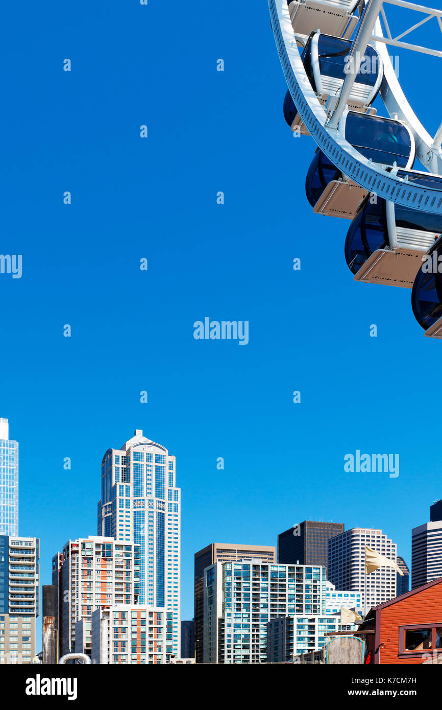 Skyline wheel hi-res stock photography and images - Alamy