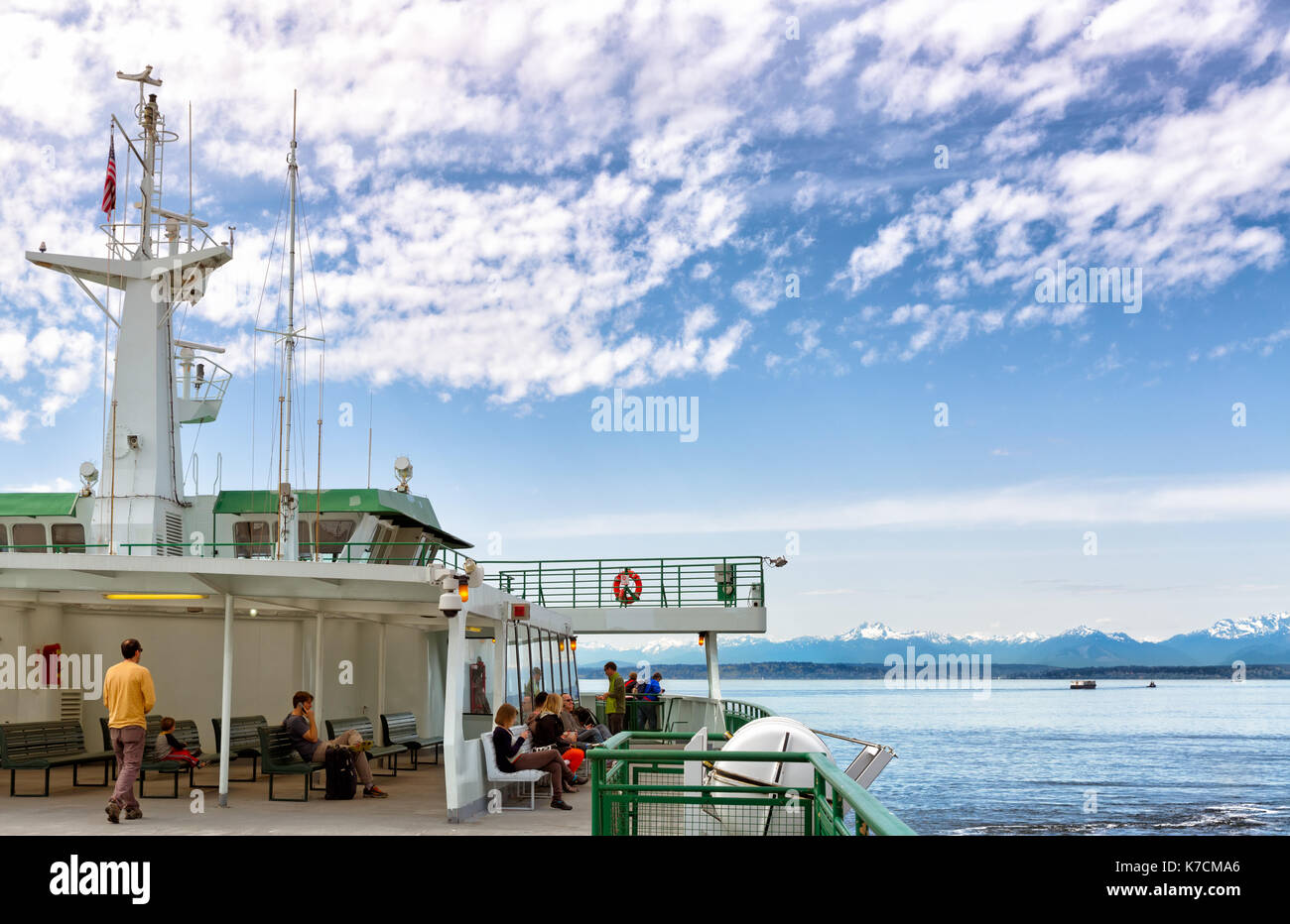 Seattle waterfront from boat hi-res stock photography and images - Alamy