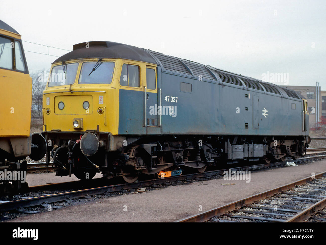 Class 47 locomotive stabled (note on a wheels skate) outside Bounds ...