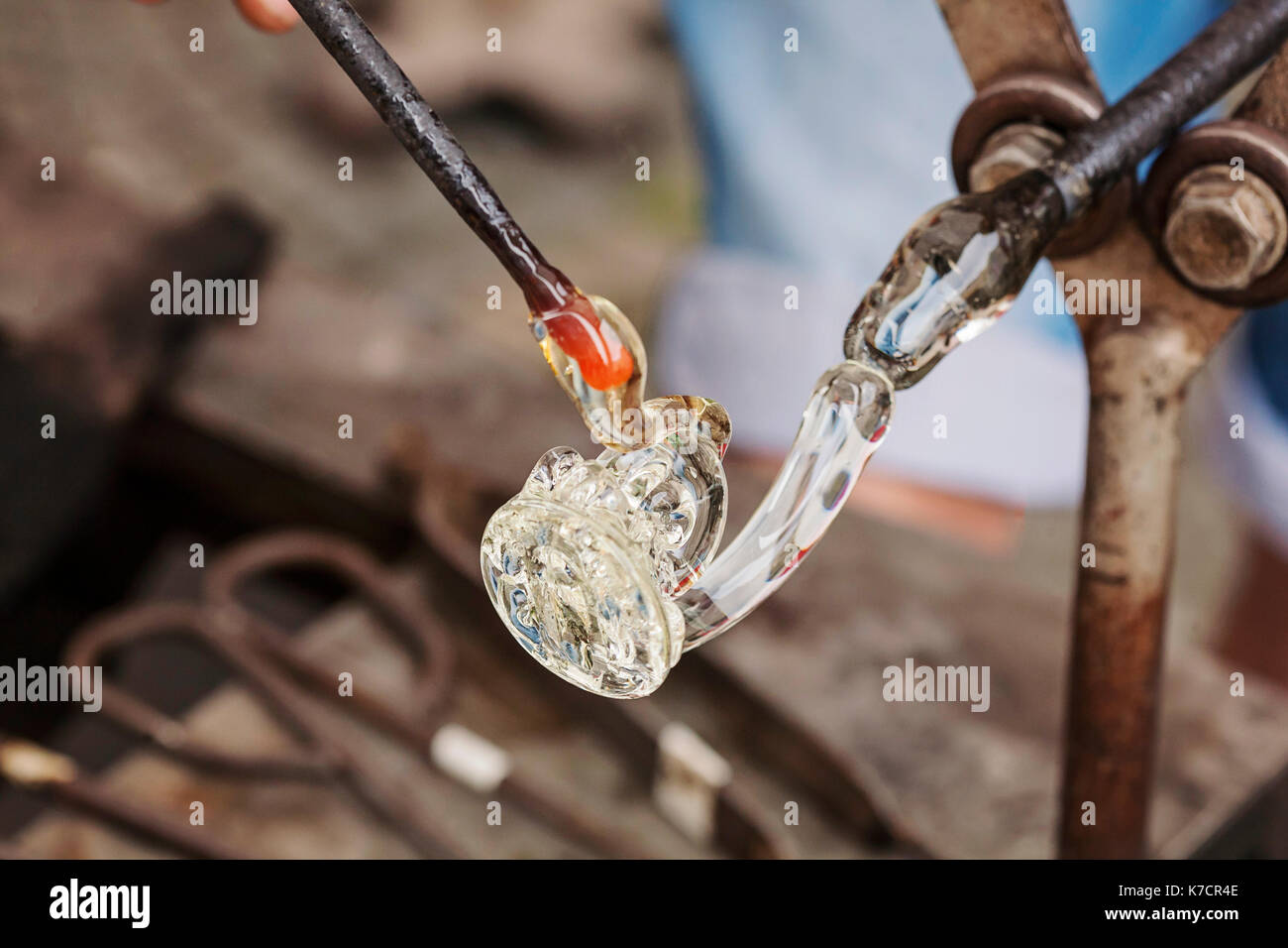 Glass artesian work hi-res stock photography and images - Alamy