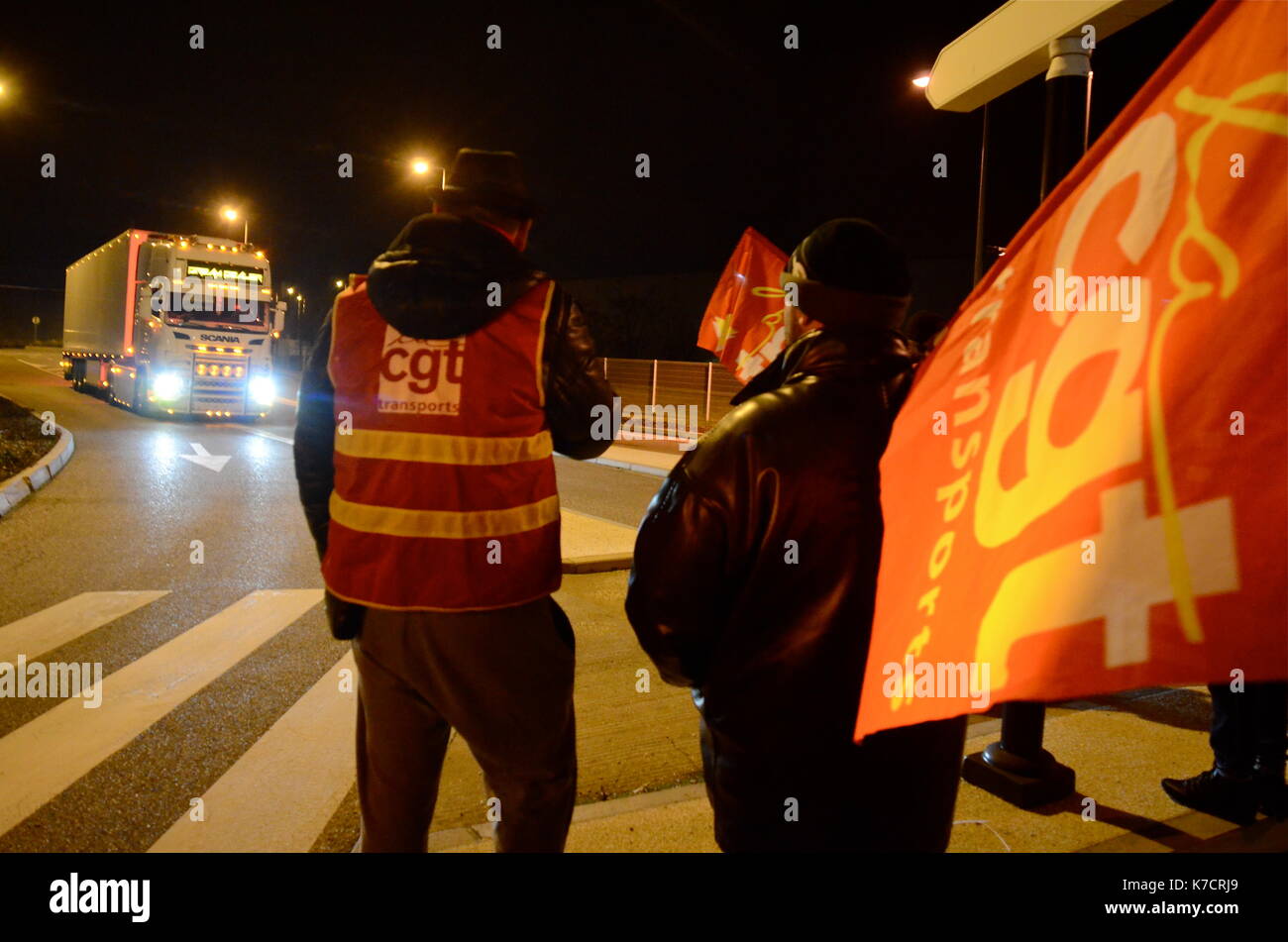 Lorry drivers block wholesale market in Corbas, France Stock Photo - Alamy
