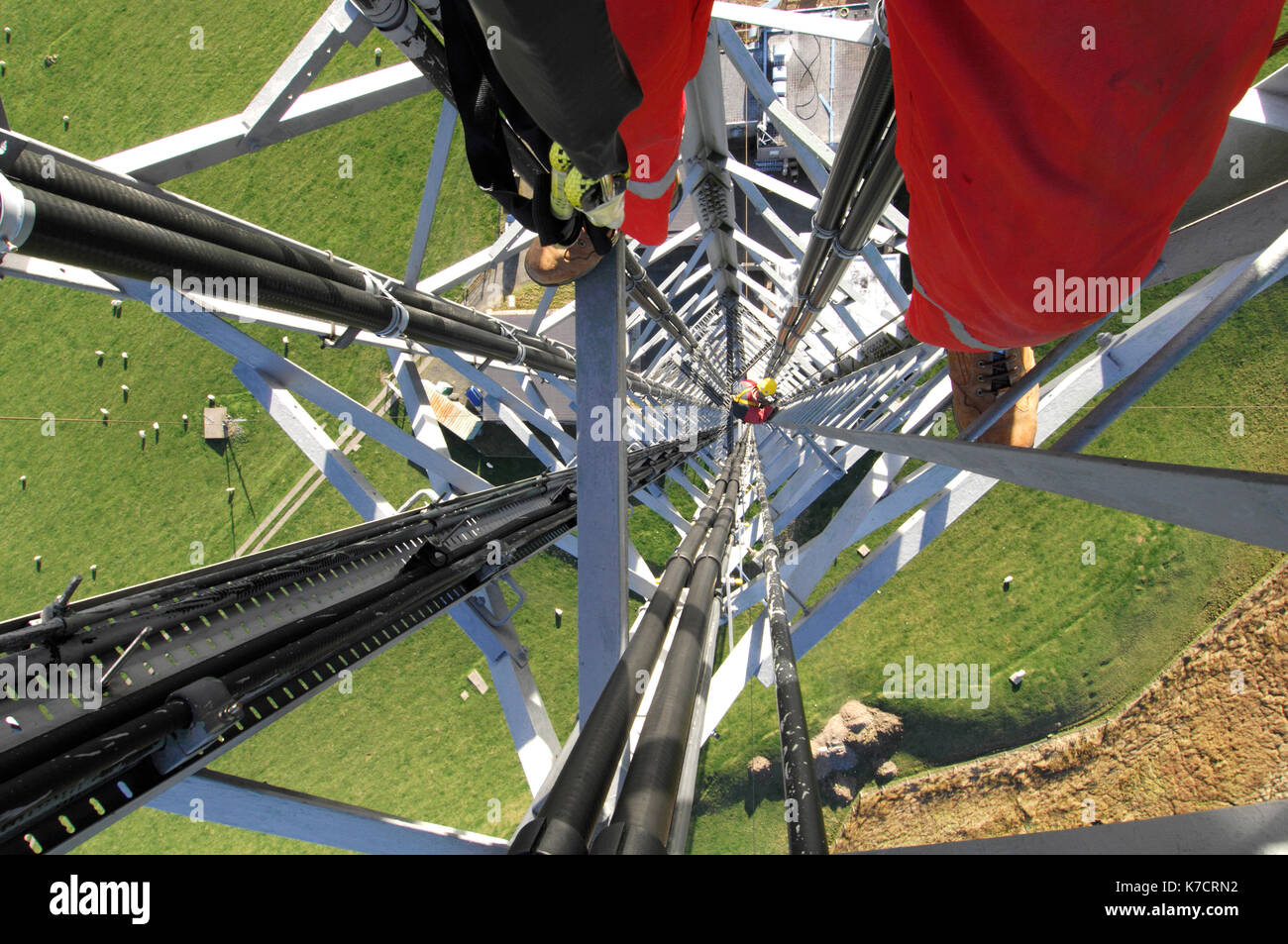 Tv transmitters hi-res stock photography and images - Alamy