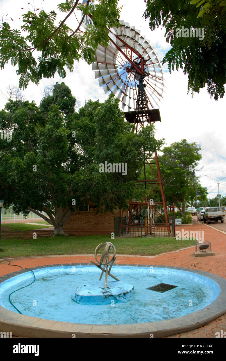 Windmill, Barcaldine Western Queensland Stock Photo - Alamy