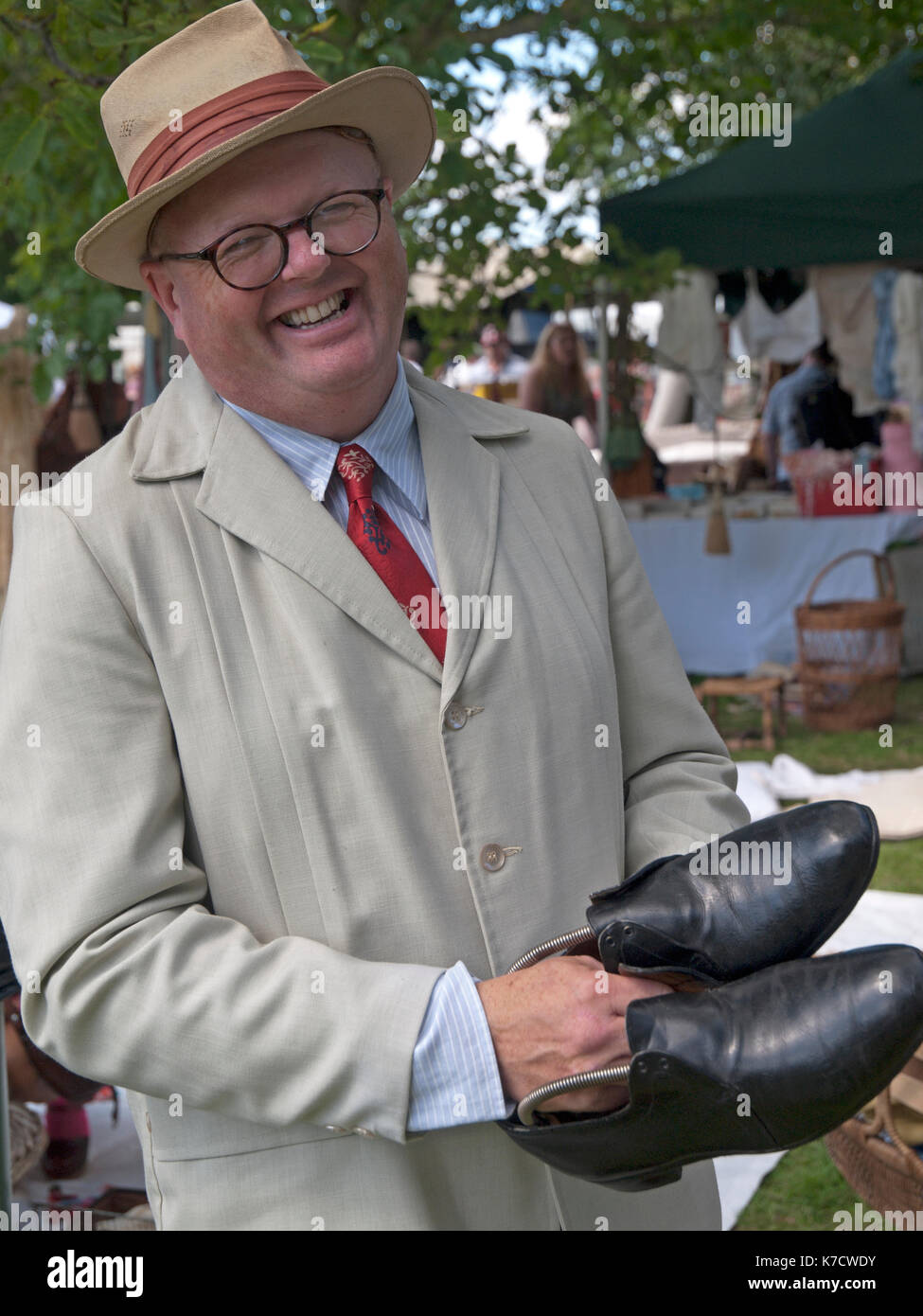 Mens fair hi-res stock photography and images - Alamy